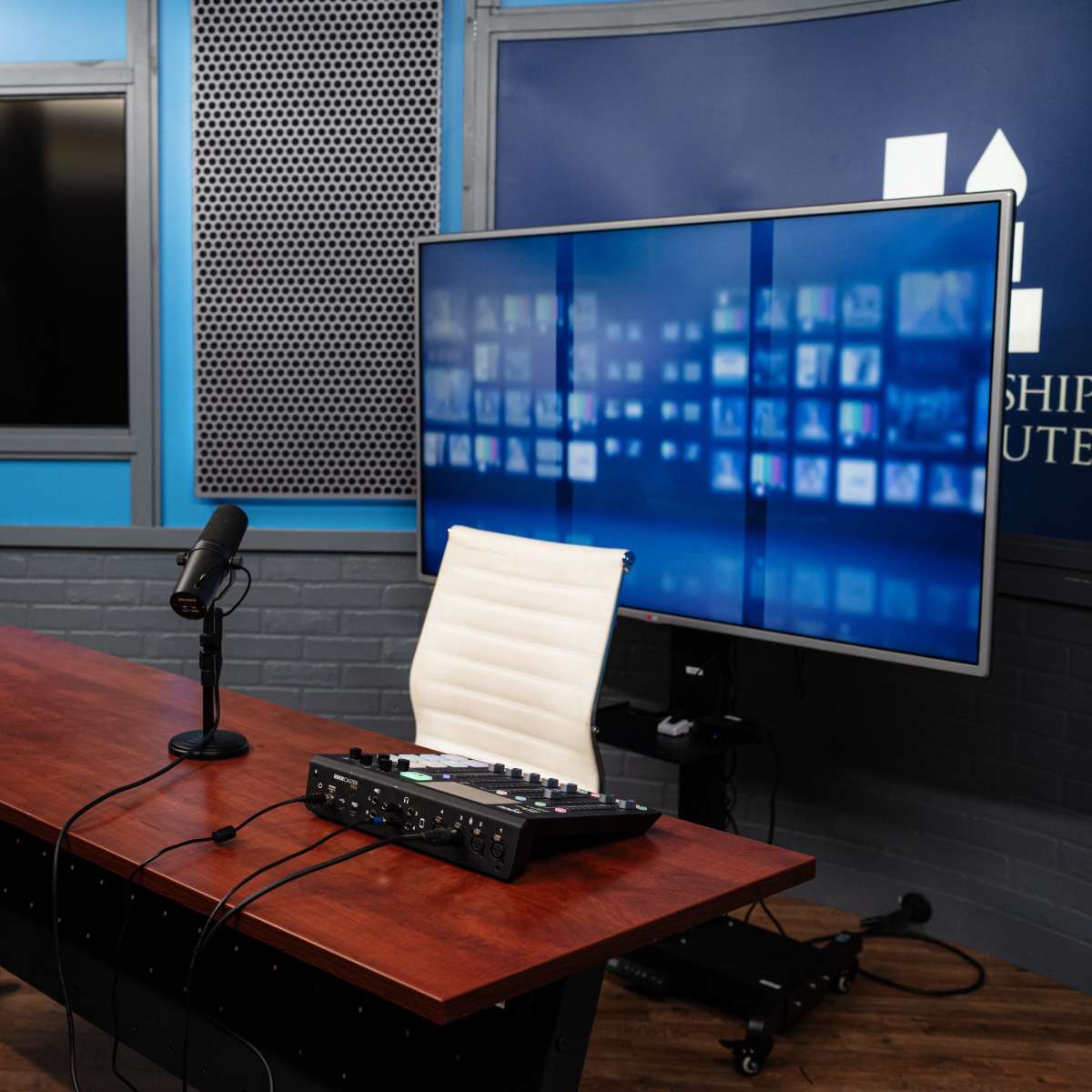 Washington DC TV broadcasting Studio w/State-of-the-Art Equipment ...