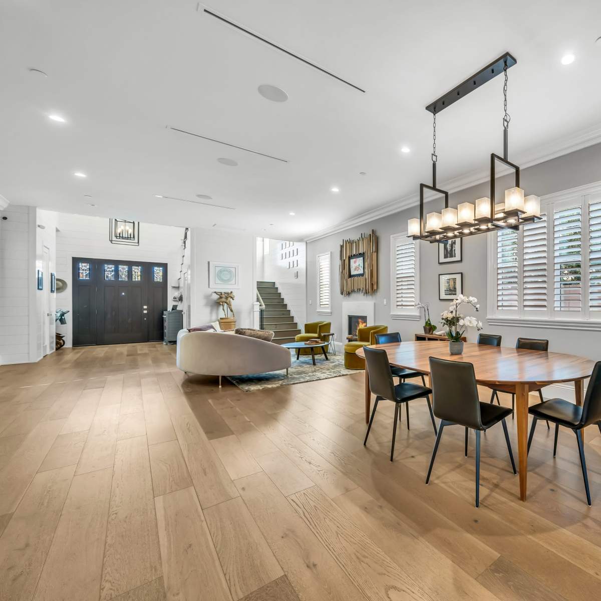 SPACIOUS MODERN FARMHOUSE: BURBANKS PRODUCTION GEM, Burbank, CA | Off ...