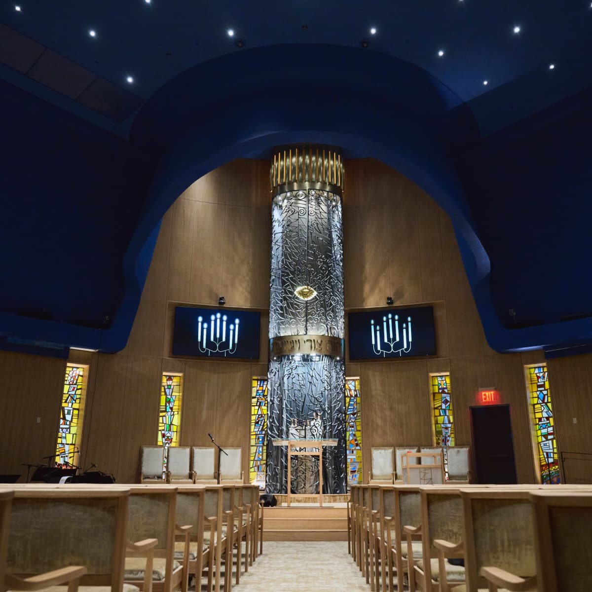 Large Assembly Hall on the UES, New York, NY | Off-Site | Peerspace