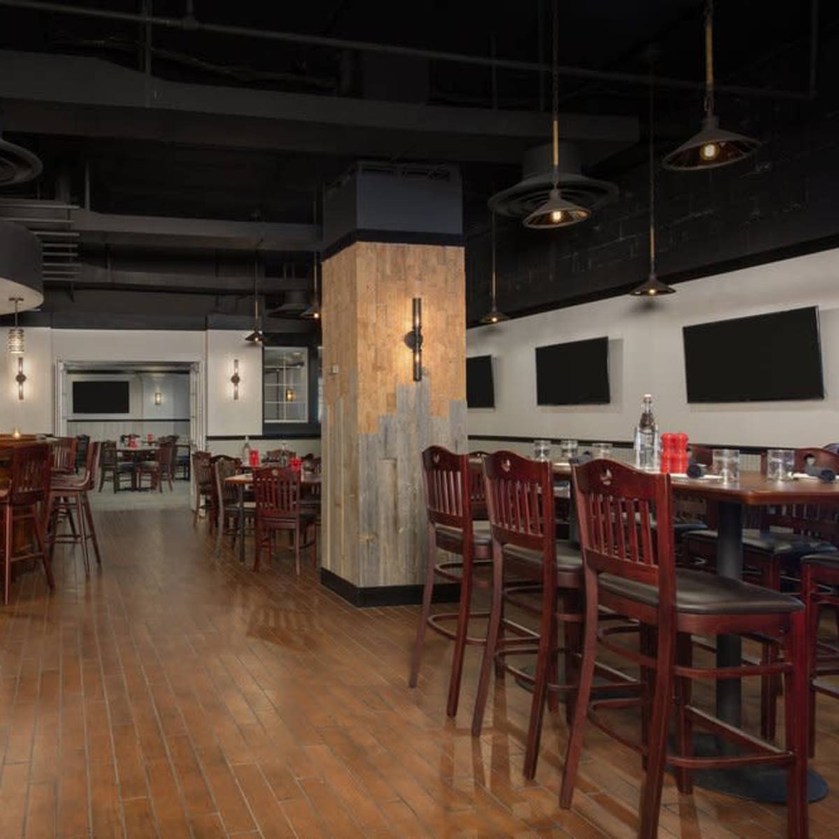 Downtown Rustic Tavern, Arlington, VA | Event | Peerspace