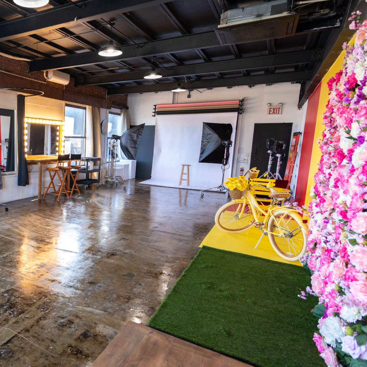 Multi Set Daylight Photo Studio East Williamsburg, Brooklyn, NY ...