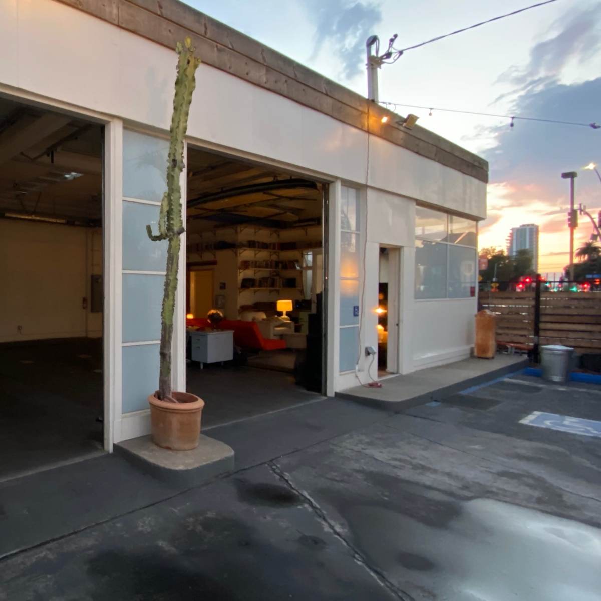 "THE SHOP " Renovated Mid Century Urban Auto Shop, Long Beach, CA ...