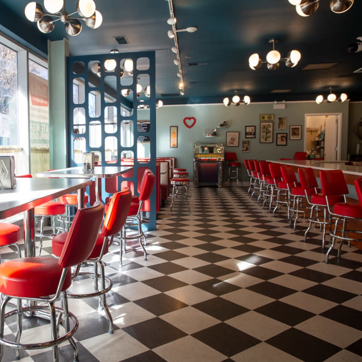 Downtown Retro Diner, Mid Century Event Space, Chicago, IL | Production ...