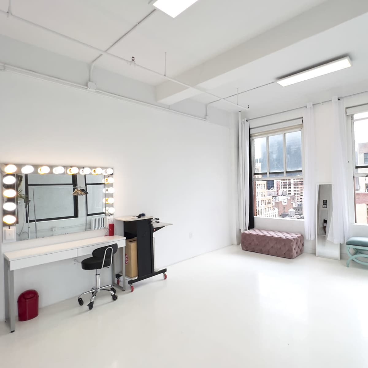 22C Affordable Manhattan Daylight Studio Free EQ, New York, NY ...