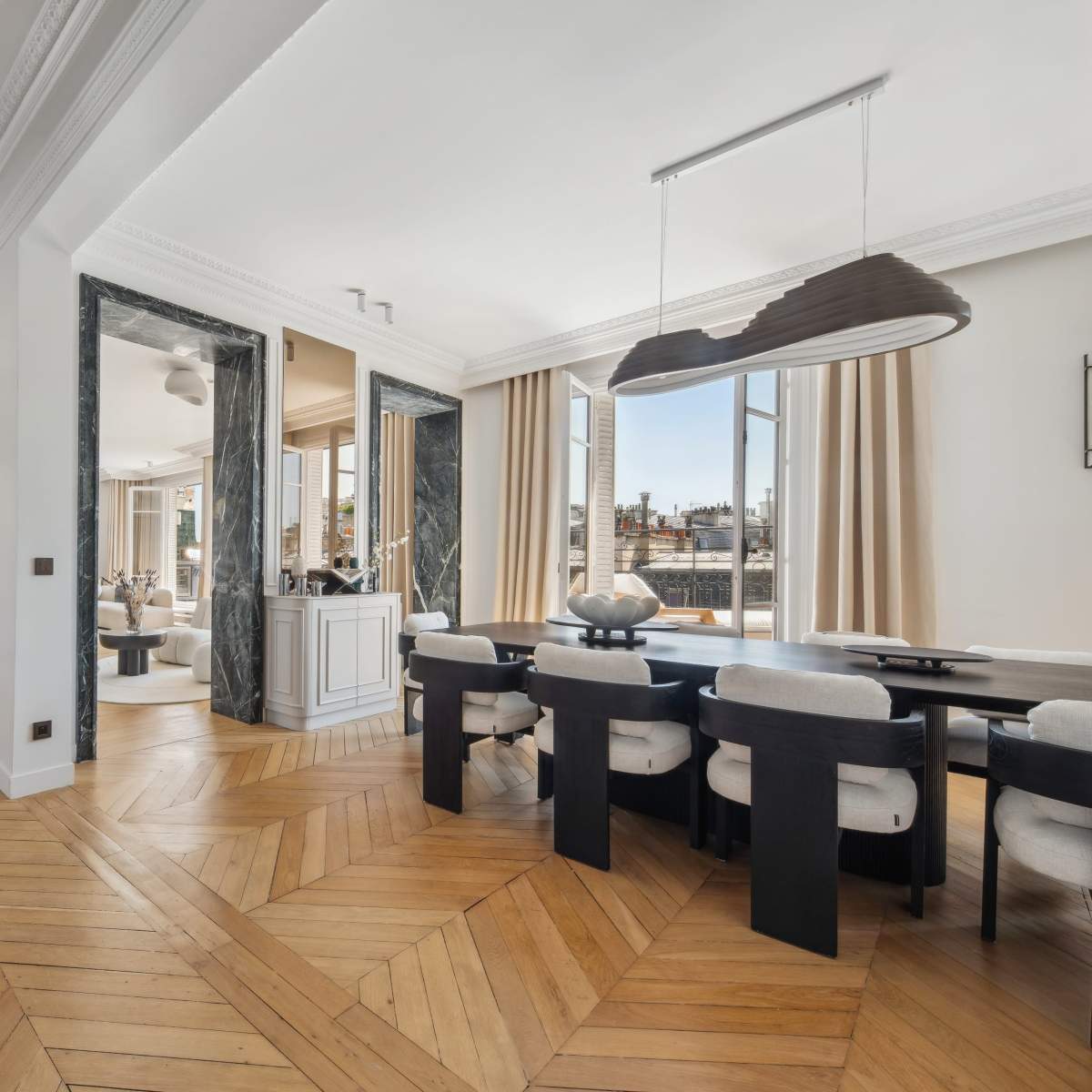 Magnifique Appartement Haussmannien avec terrasse et vue sur la Tour ...