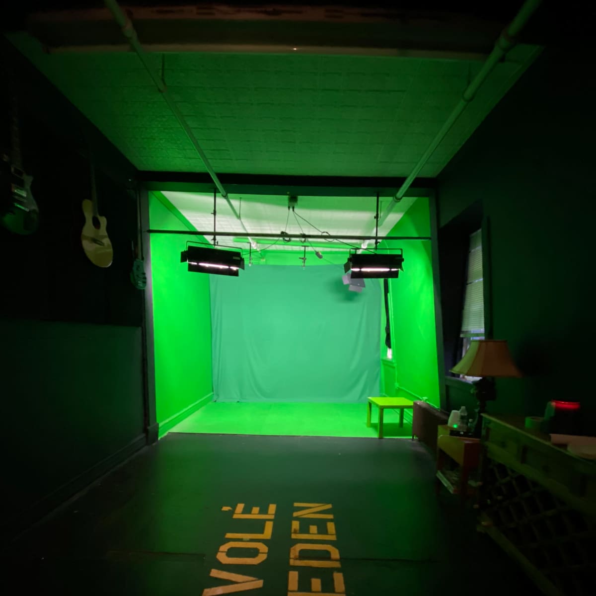 Pitch Black Green Screen Room with Natural Light, Orange, NJ ...