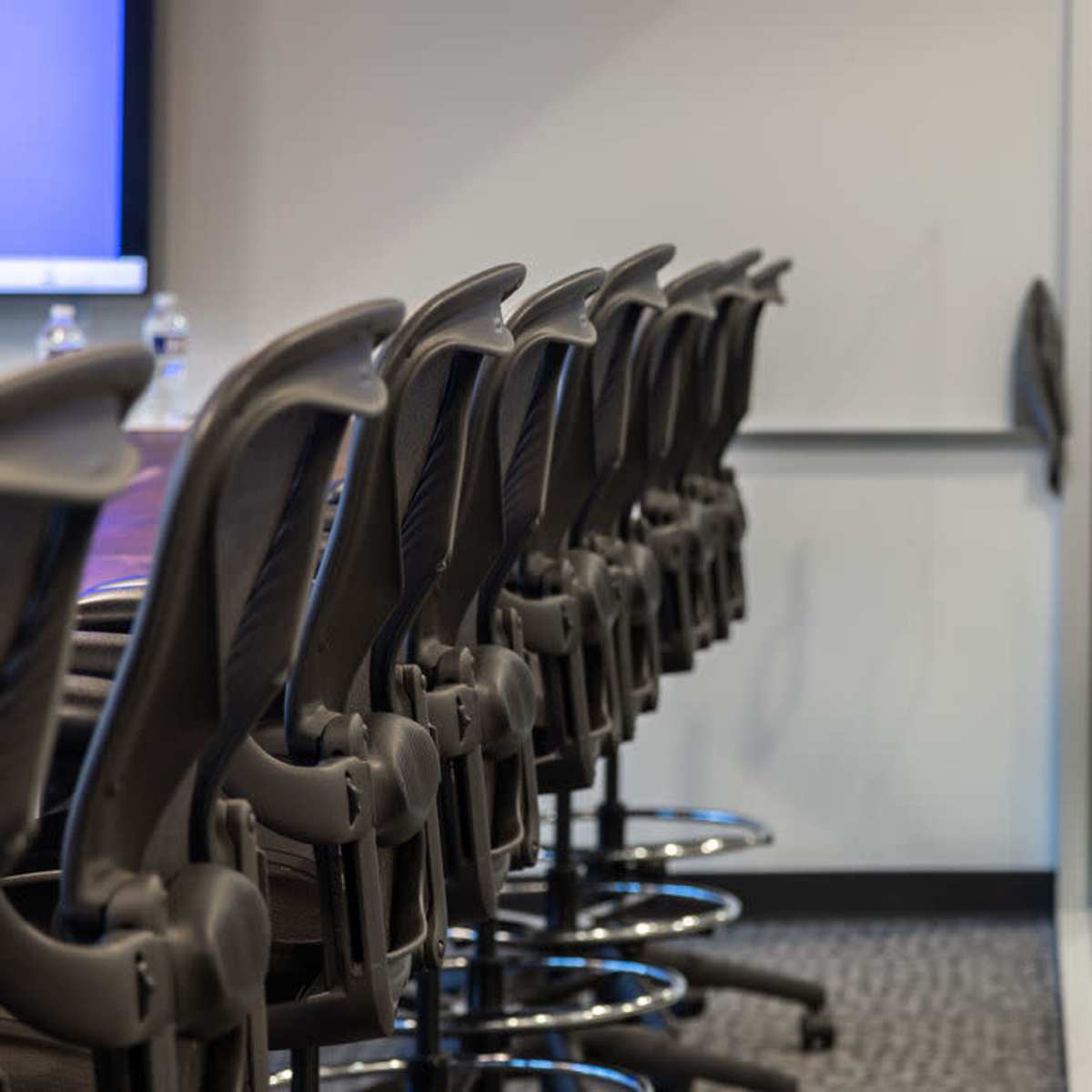 Transcend Leadership Center | Luxury C-Level Meeting Rooms with floor ...