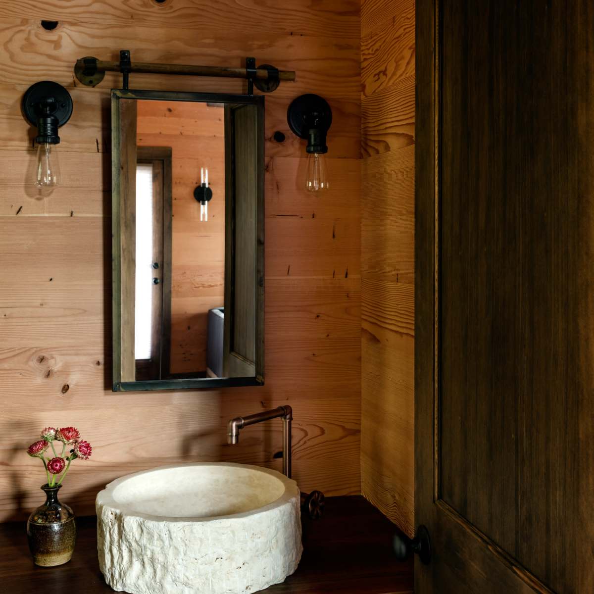 North Edmonds Treehouse with Water Views, Edmonds, WA | Event | Peerspace