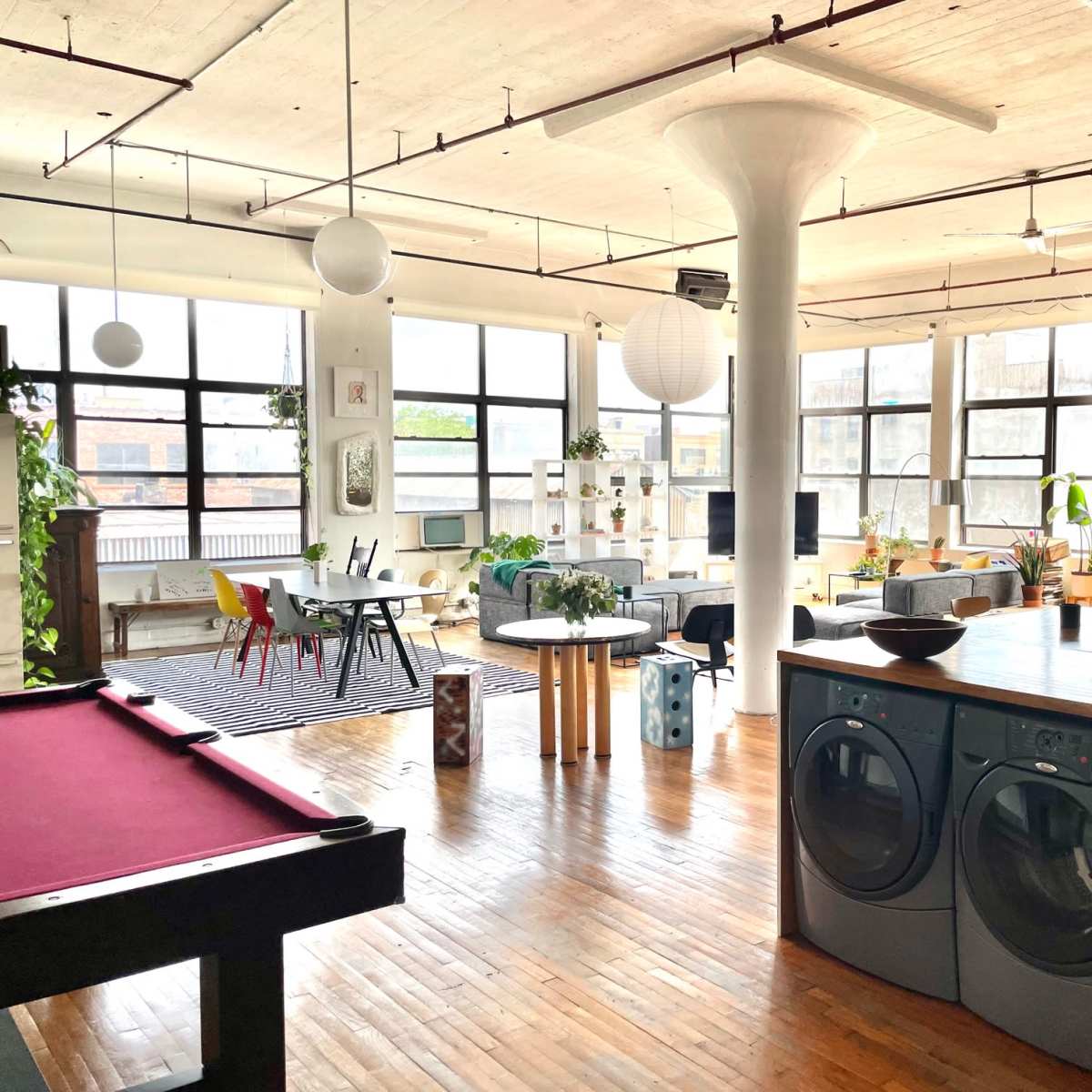 Industrial Corner Loft in Bushwick, Brooklyn, NY | Production | Peerspace