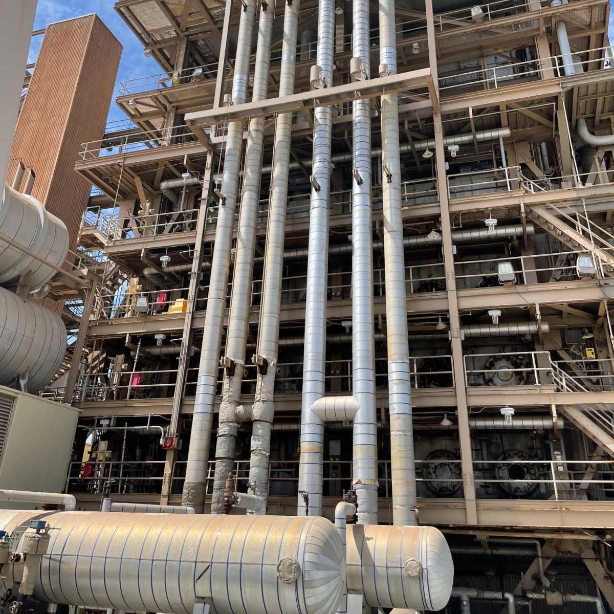 Mandalay Generating Station | Abandoned power plant on the beach (plus ...