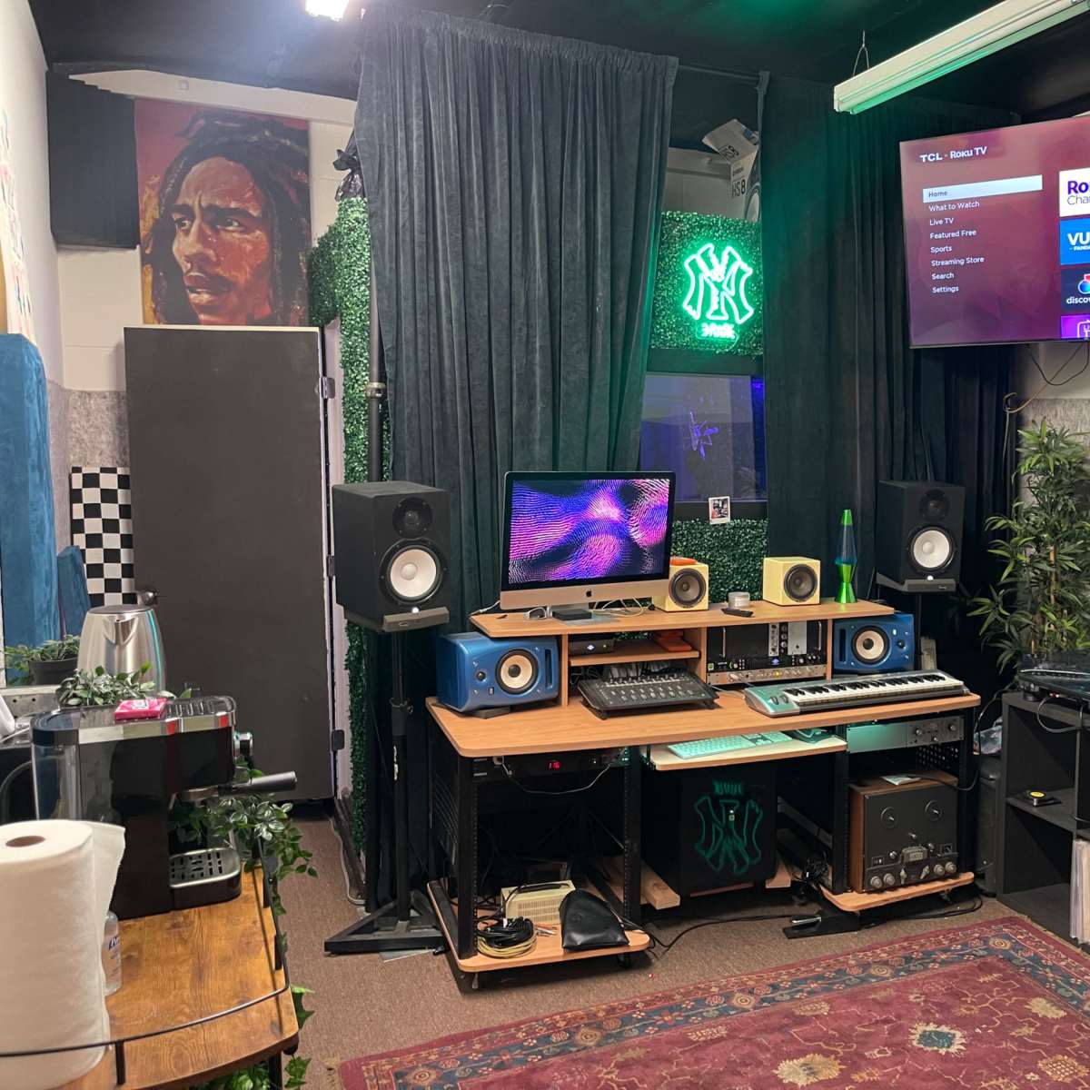 Intimate Recording Studio with Vocal Booth, Valley Glen, CA ...