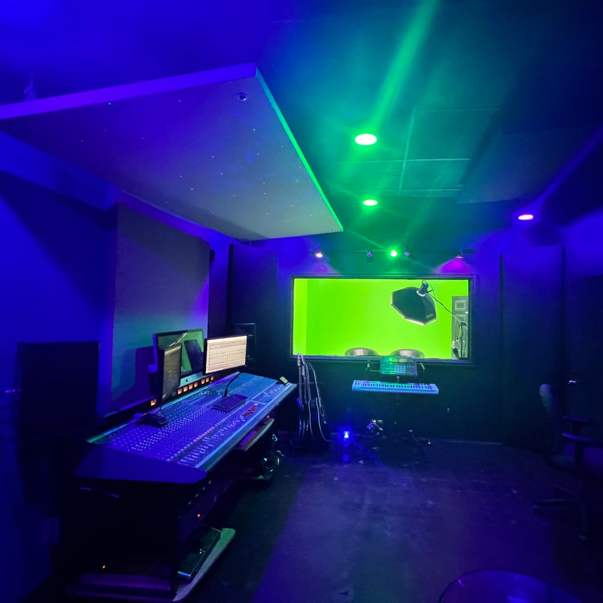 Creative Recording Studio for Music, Podcast & Video Production, Plano ...
