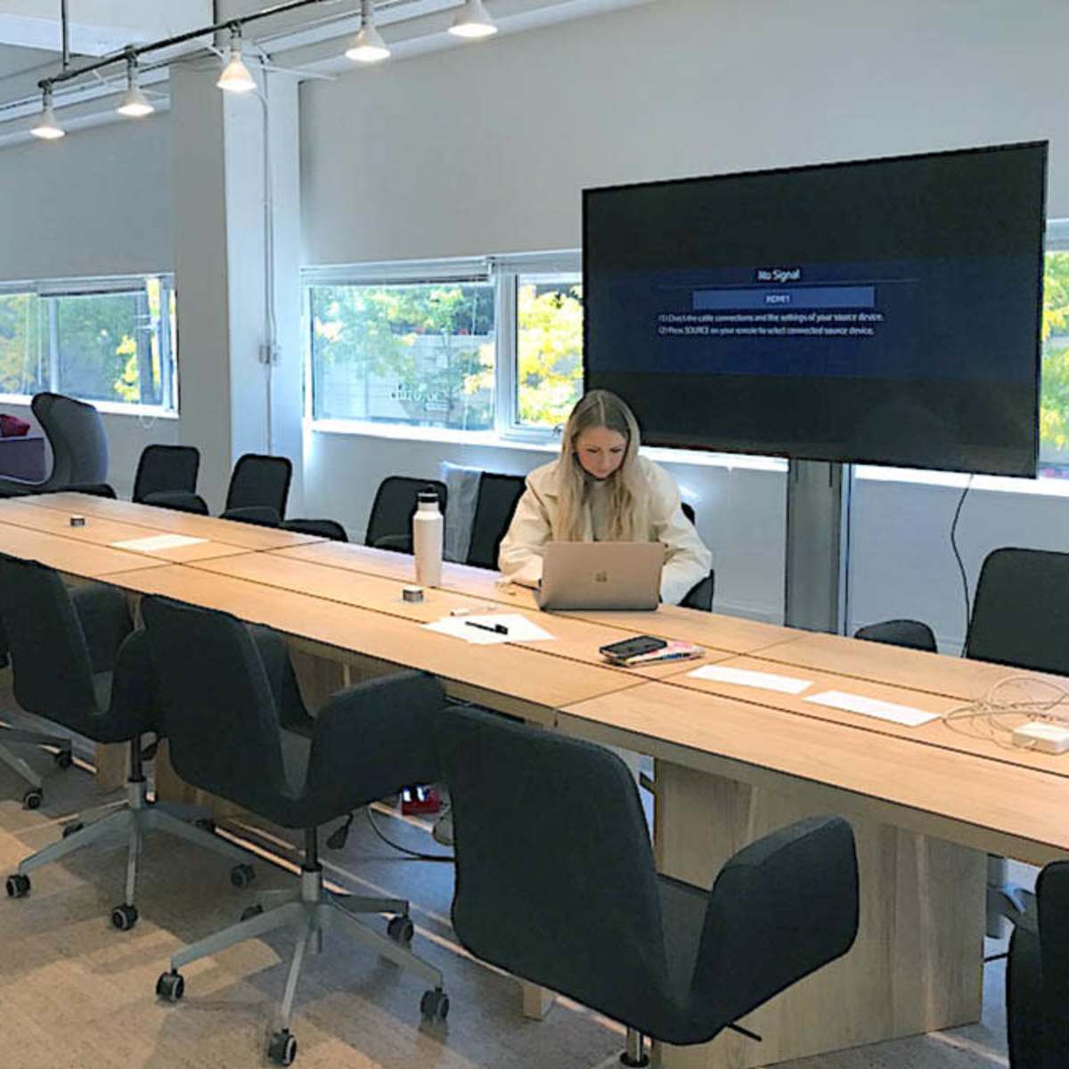 Versatile Meeting Space & Conference Room In Private River North Suite ...