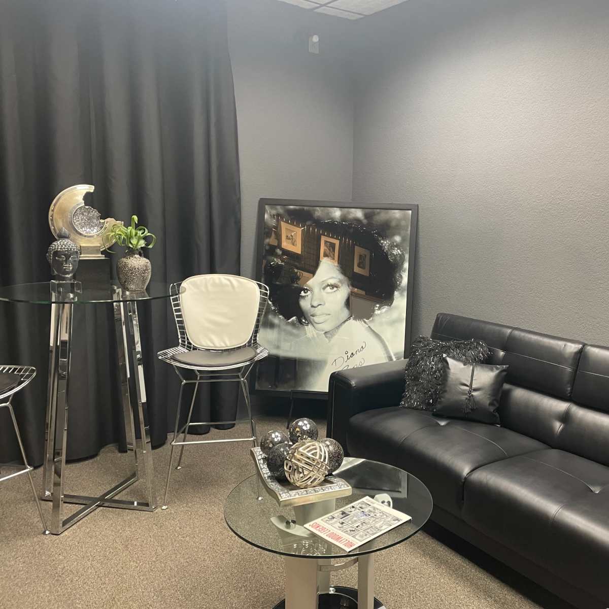 Beautiful, modern, upscale, swanky office for work and/or meetings ...