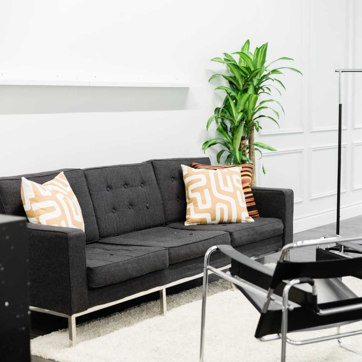 Gorgeous North Light Studio And Kitchen, Toronto | Event | Peerspace