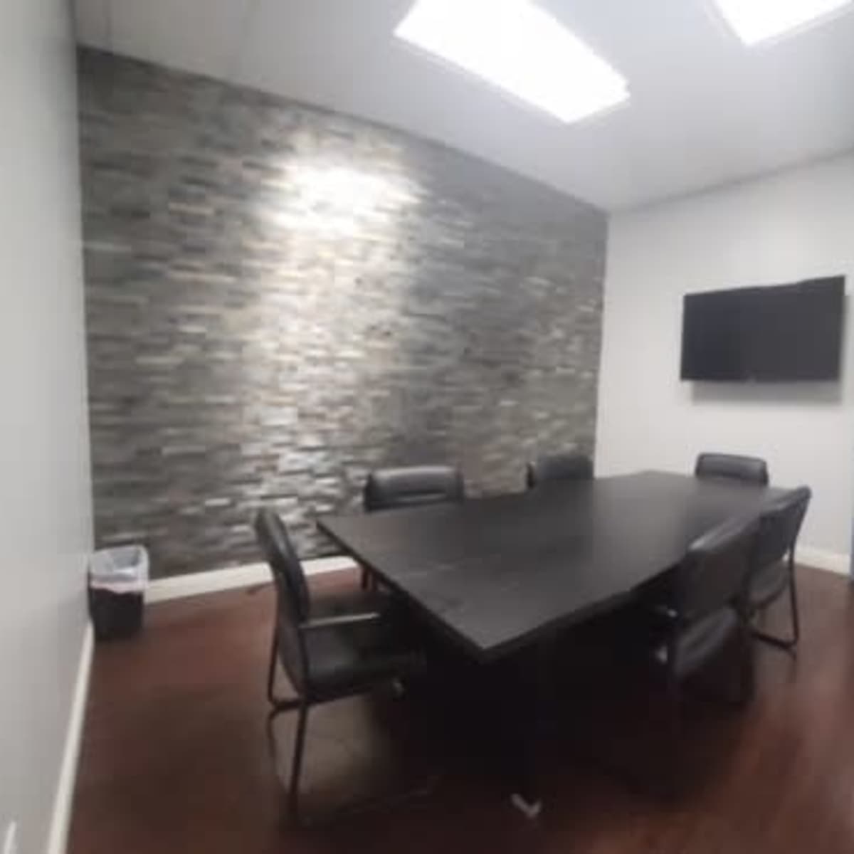 Beatiful high end, and modern conference room perfect for Conference ...