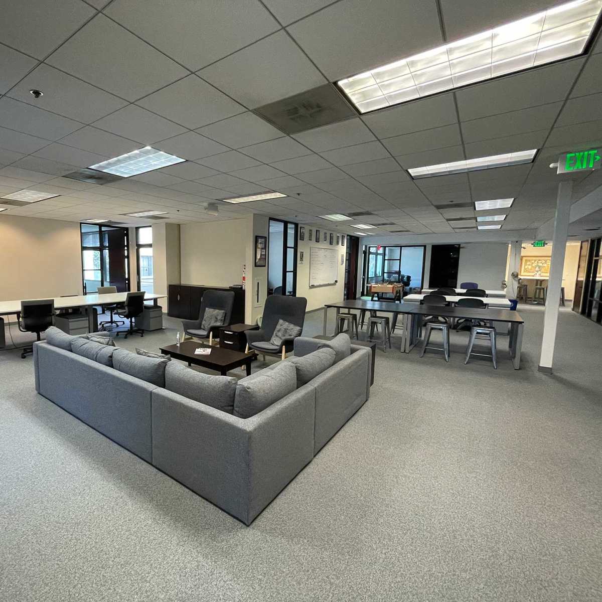3 Desk Office for 3 People, Menlo Park, CA | Off-Site | Peerspace