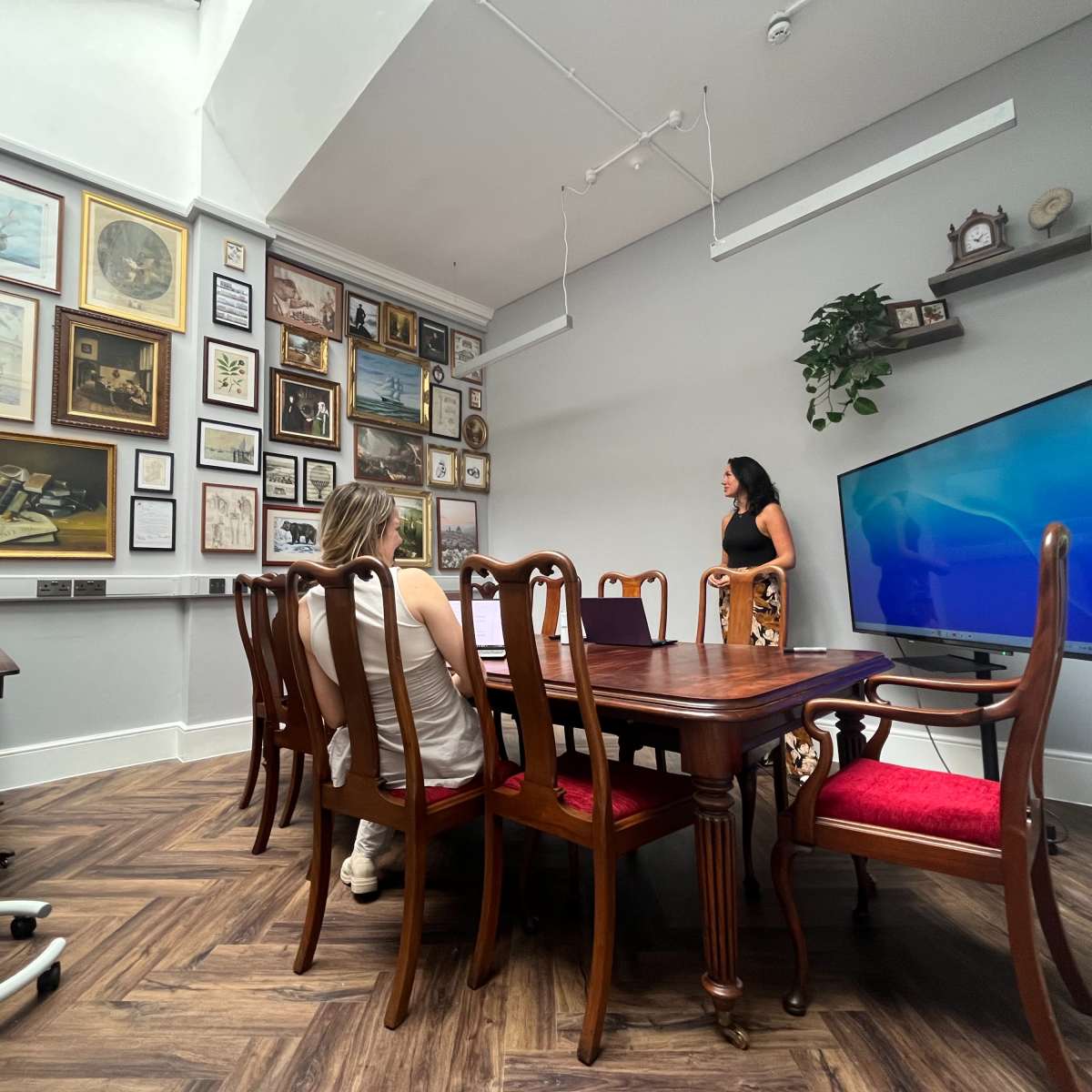 Unique Boardroom in Bedford Row, London | Off-Site | Peerspace