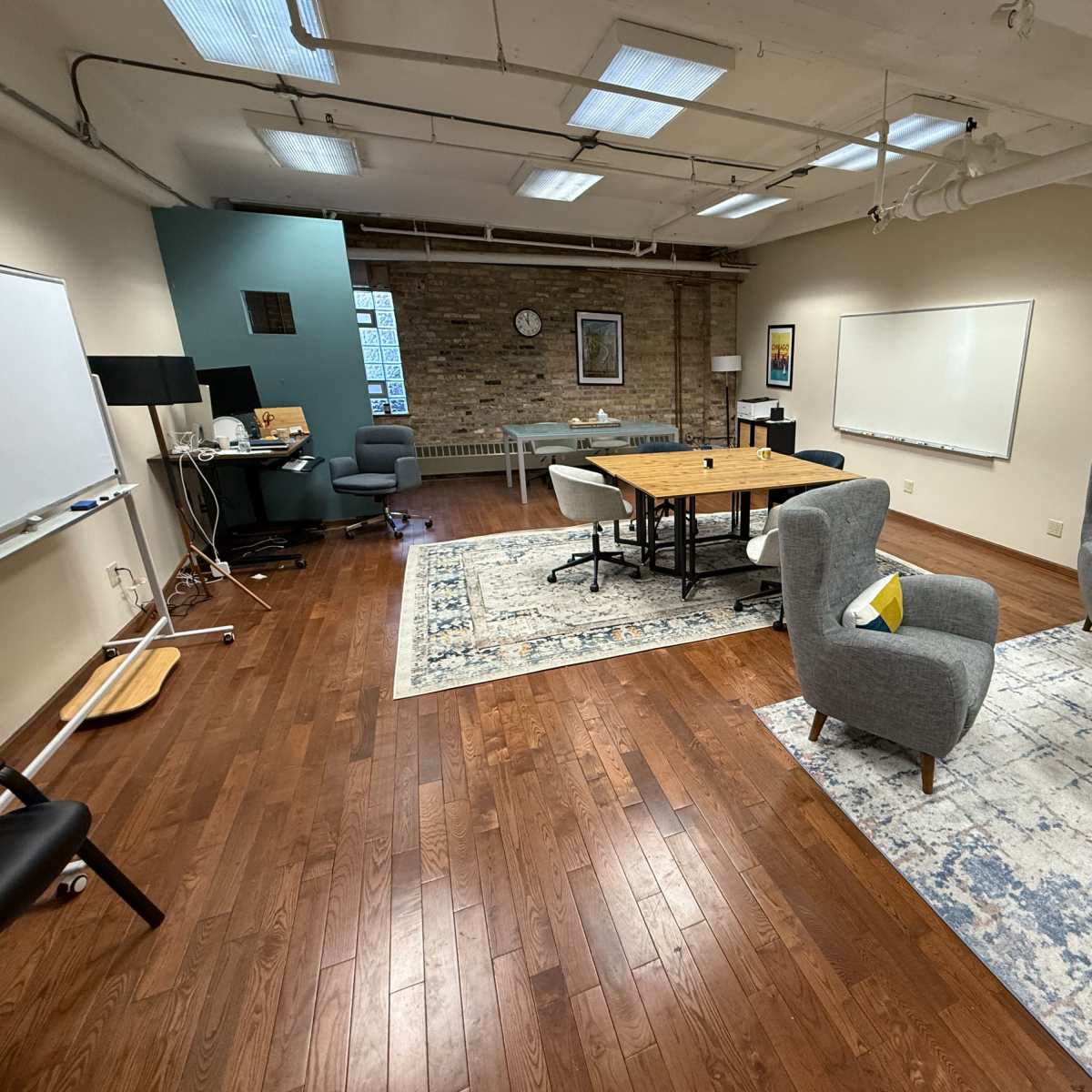 Versatile Meeting Space & Conference Room In Private Evanston Suite ...