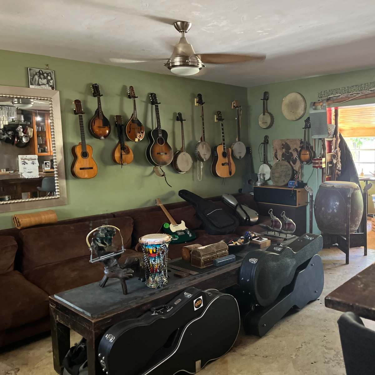 Home studio and performance space, Mismi, FL | Event | Peerspace