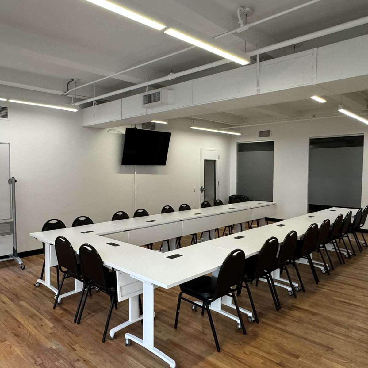 NYC Seminar and Conference Center | Seminar Room A, New York, NY | Off ...