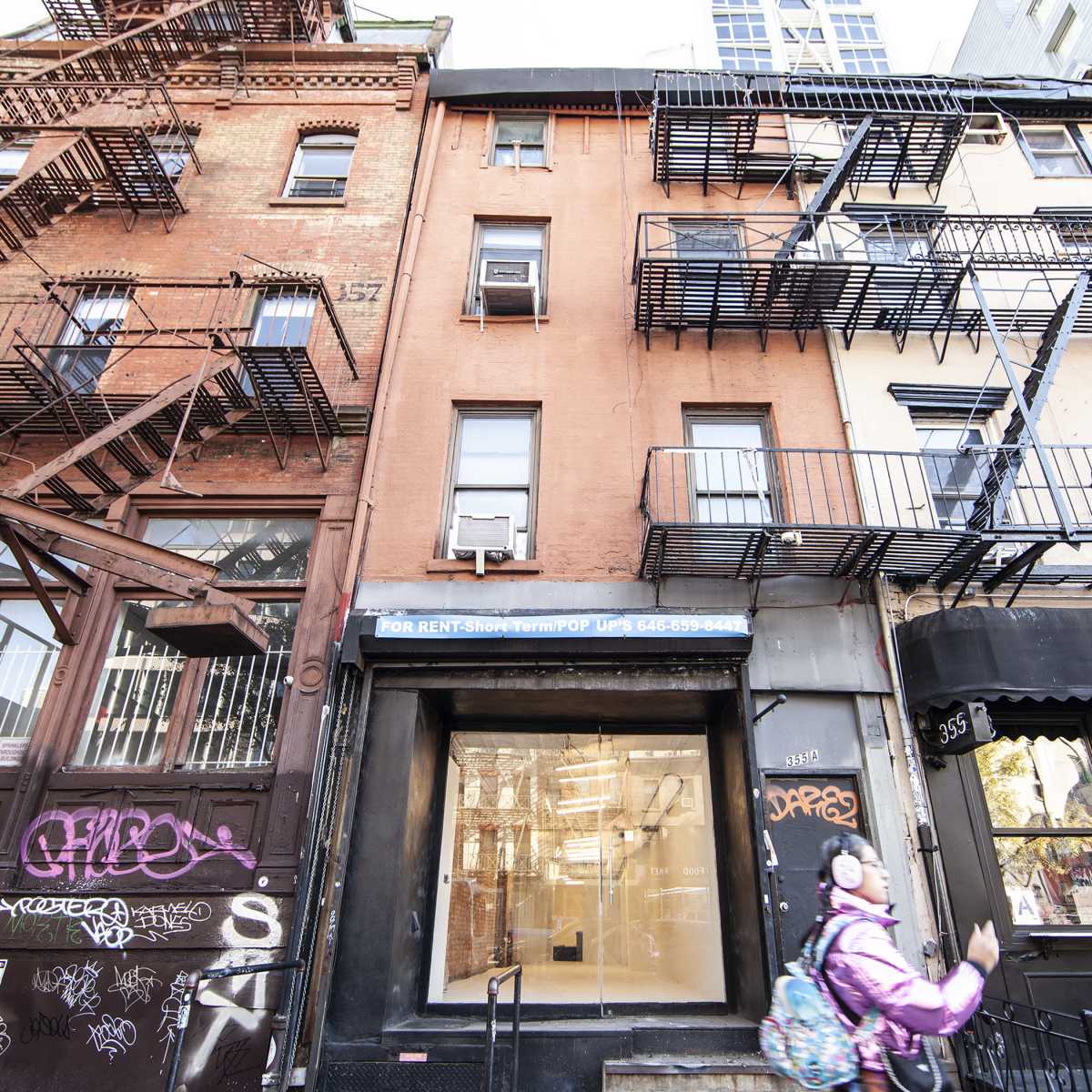Prime Downtown Unique floor-through Storefront, New York, NY | Event ...