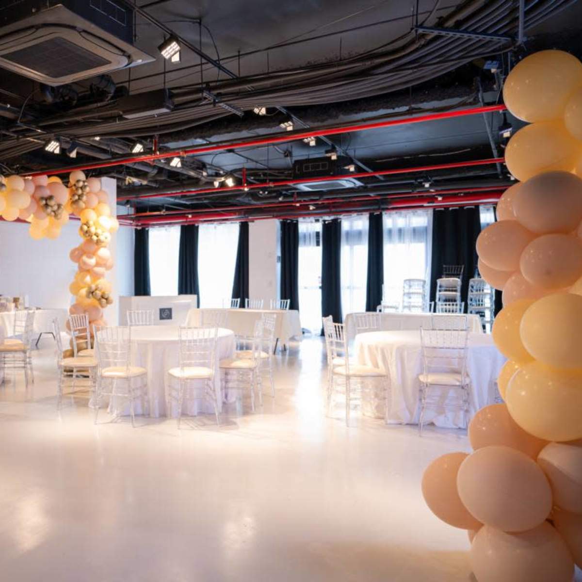 Exposed ceilings and large windows with an industrial feel, Brooklyn ...