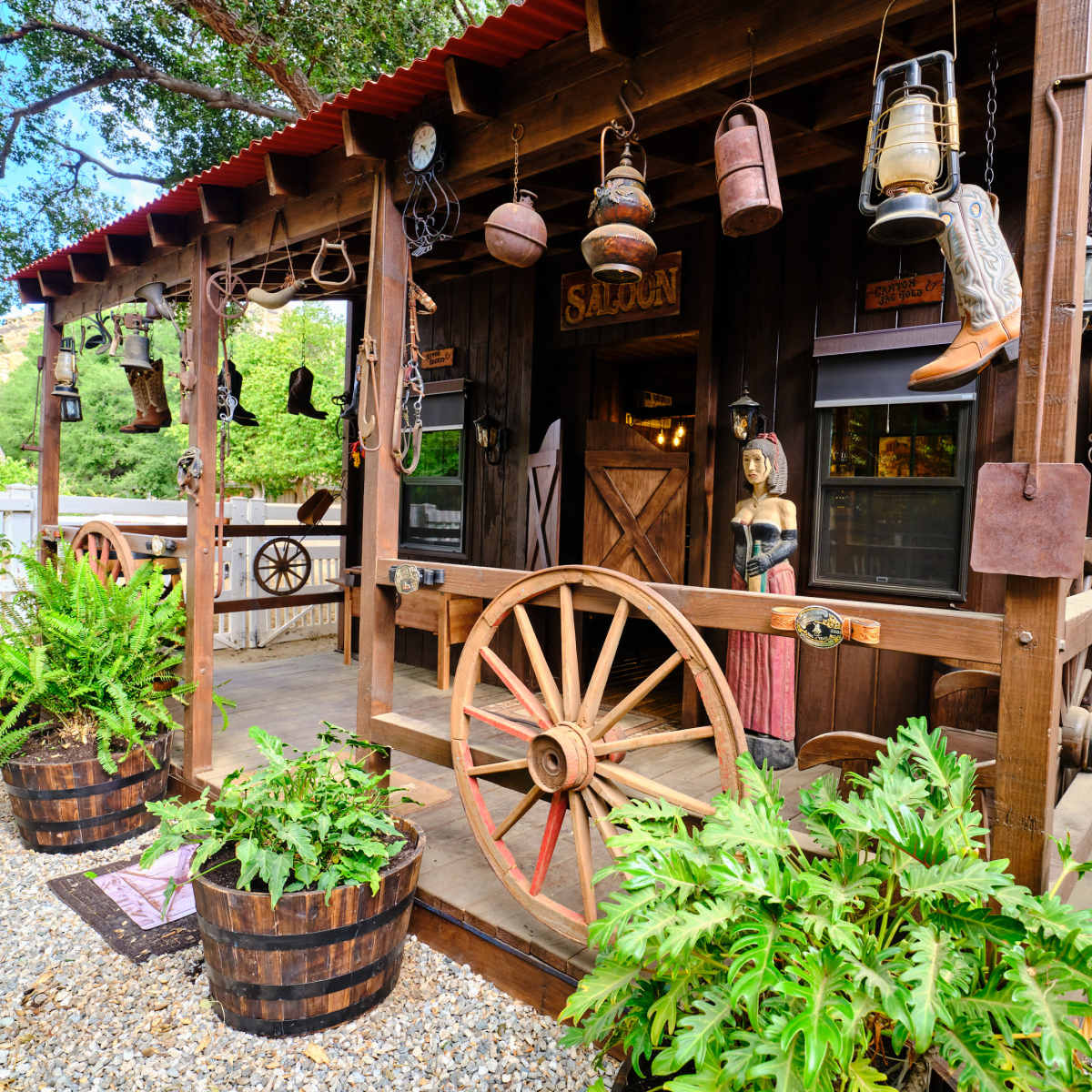 Cowboy Saloon with Photo Studio. Includes Barn, horses, arena, pool ...