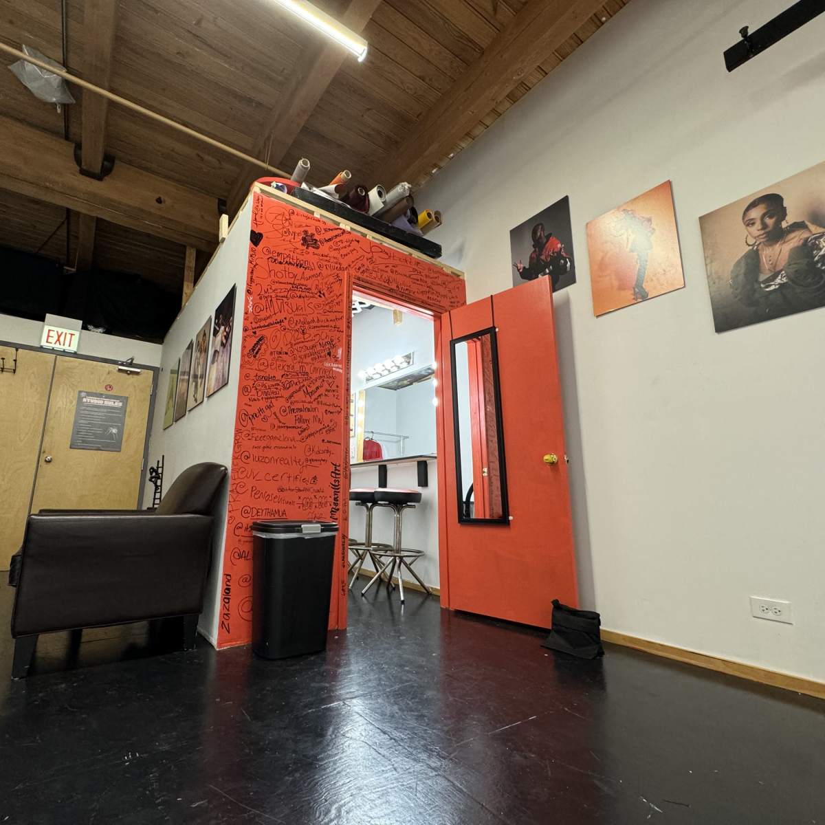 Stylish Loft-Style Studio with 15x15 Cyclorama Wall & RGB Lights in ...