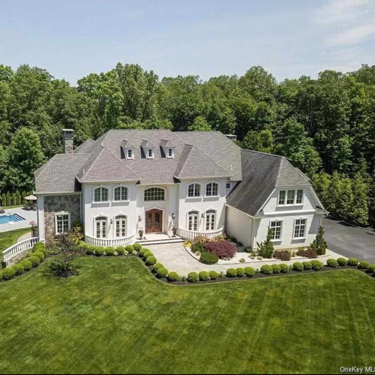 Majestic Manor in a Tranquil Haven, Katonah, NY | Event | Peerspace