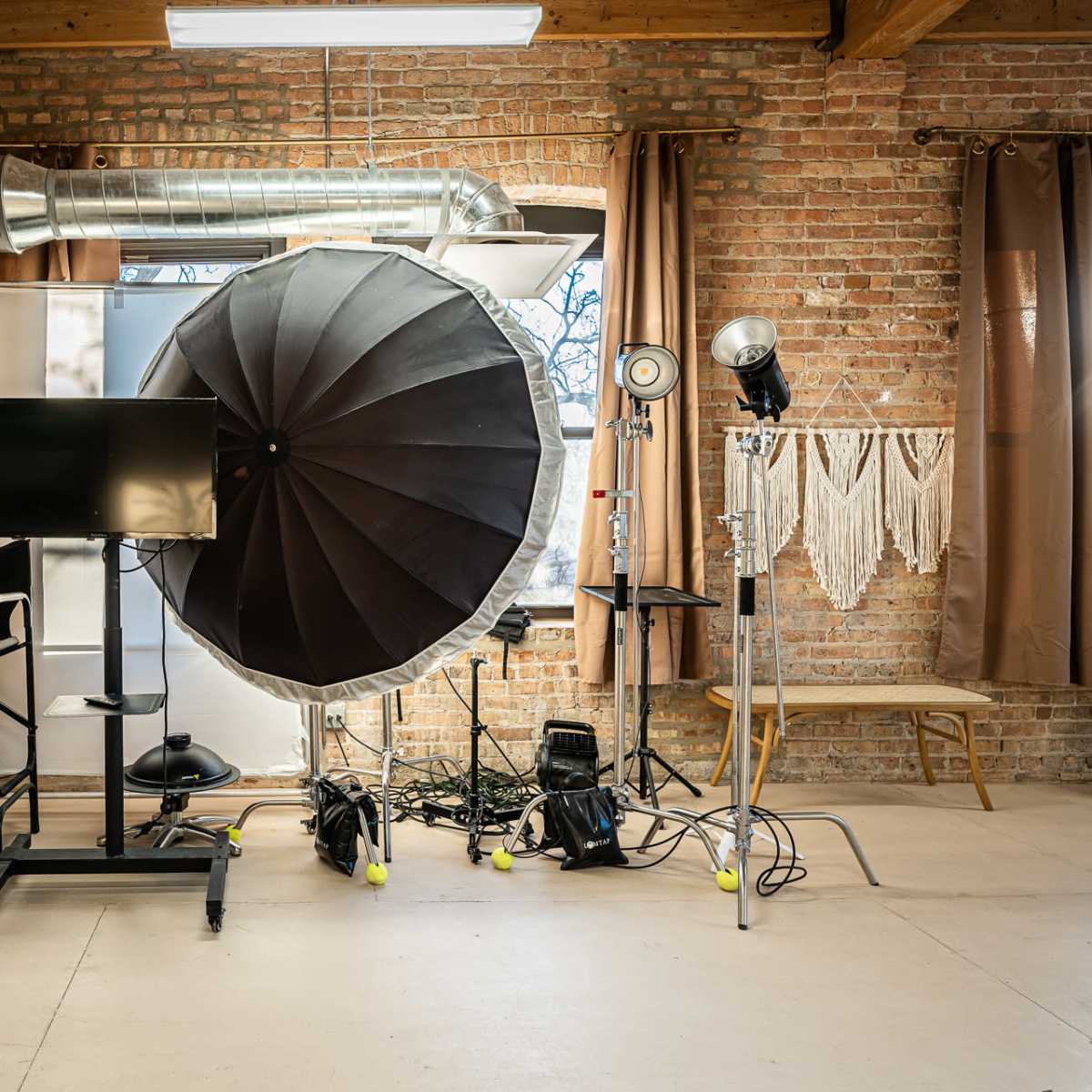 PRM Studio | Mediterranean Oasis, Chicago, IL | Production | Peerspace