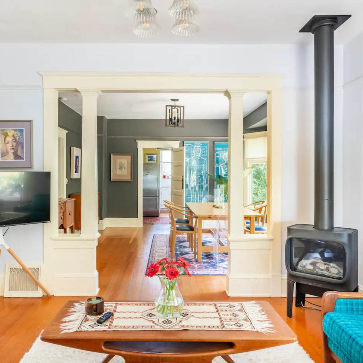 Mint Julep 1906 Southern Style Plantation Home with sprawling front ...