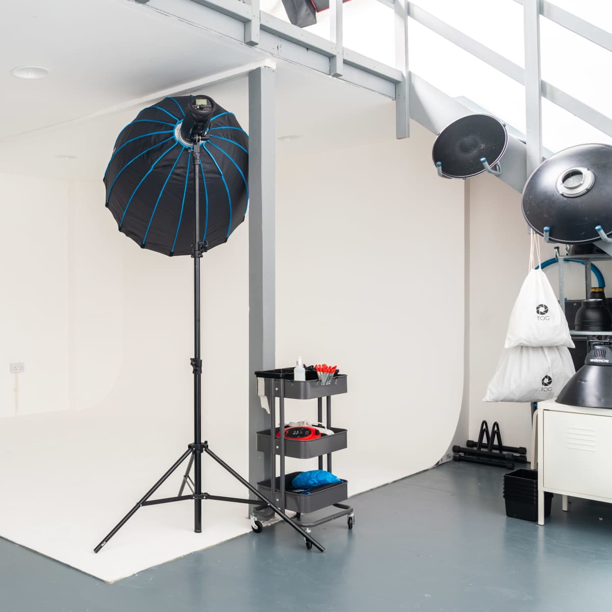 Ctrl Creative Studios | Photography/Video Studio In North London, London | Production | Peerspace