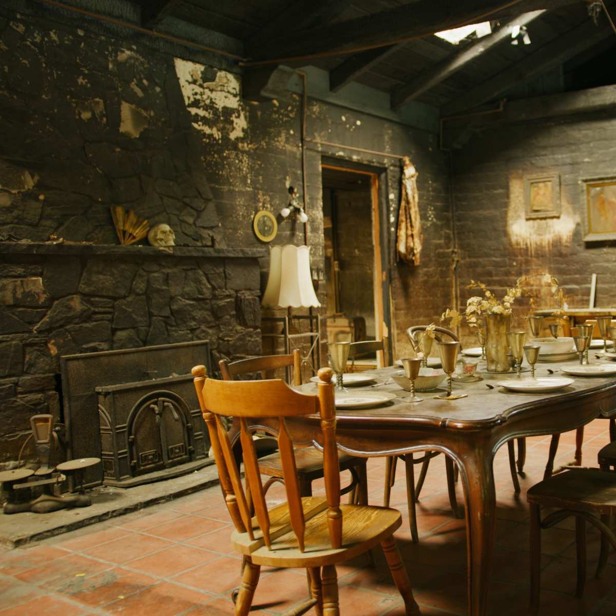 La Tuna Canyon Movie Ranch | SPOOKY BURNED HAUNTED HOUSE / EERIE CELLAR ...