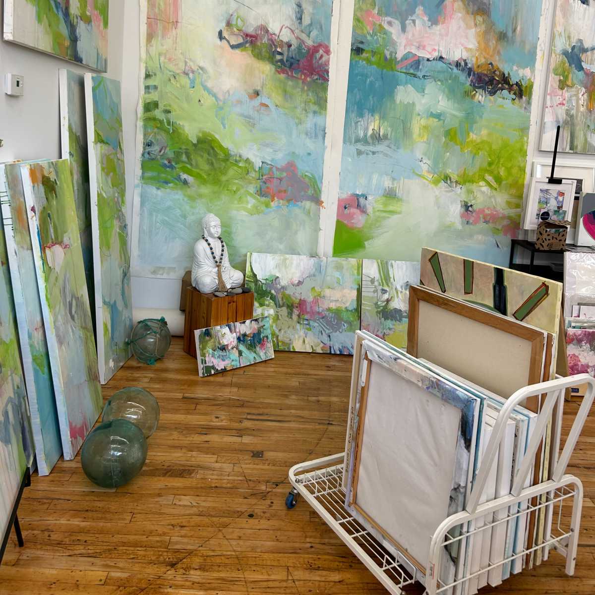 Book by the Hour Light-Filled Art Studio in New Haven, New Haven, CT ...