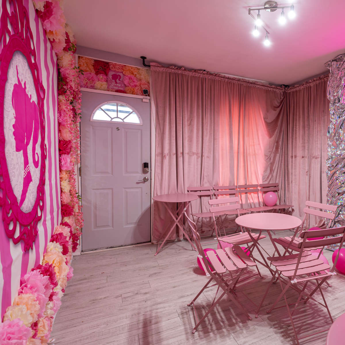 Chic, Pink, and Oh-So-Glamorous Content House, Baltimore, MD ...