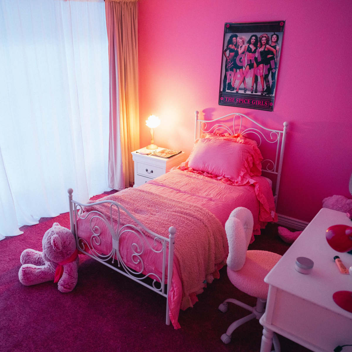 90's / Y2K Pink Girl's Bedroom, Tempe, AZ | Production | Peerspace