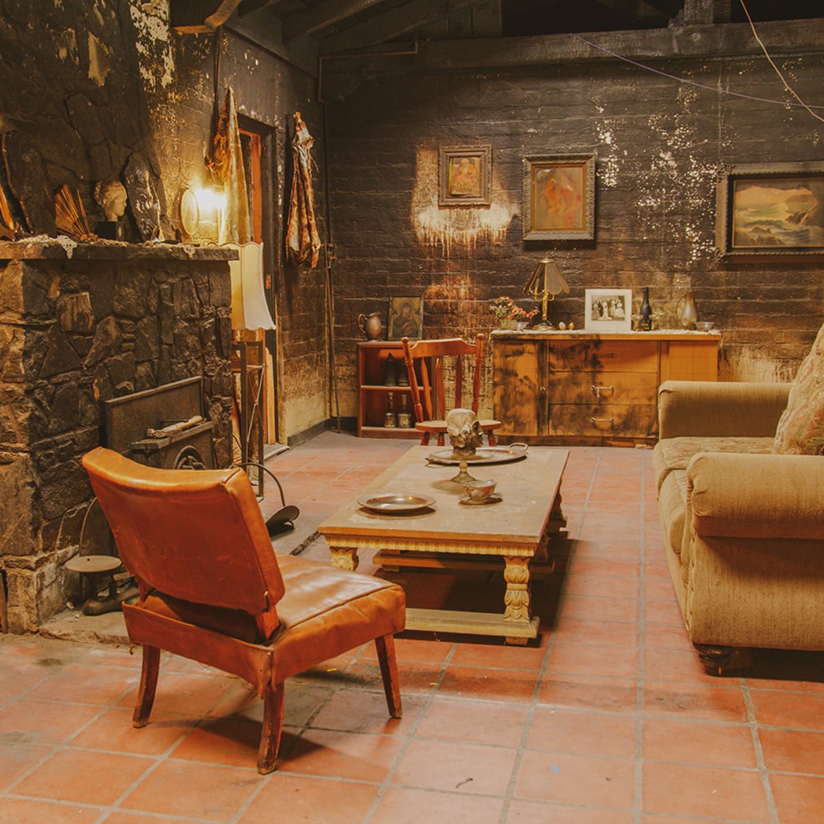 La Tuna Canyon Movie Ranch | SPOOKY BURNED HAUNTED HOUSE / EERIE CELLAR ...