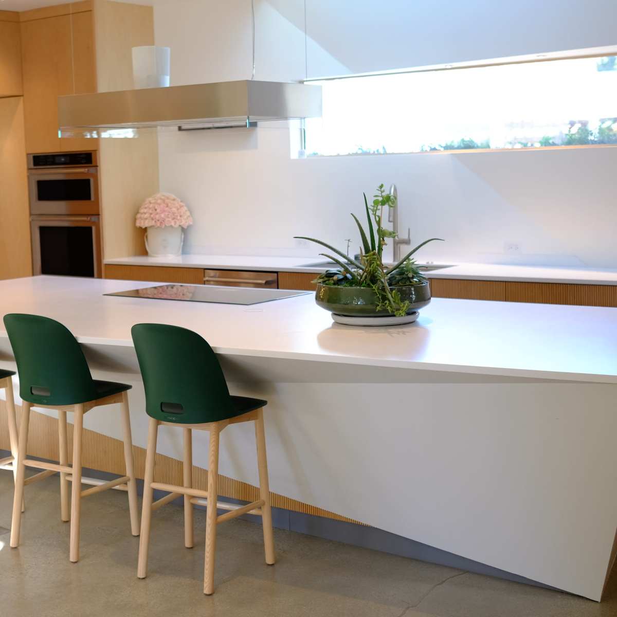 Architectural "Origami" Kitchen + Living Space, Los Angeles, CA ...