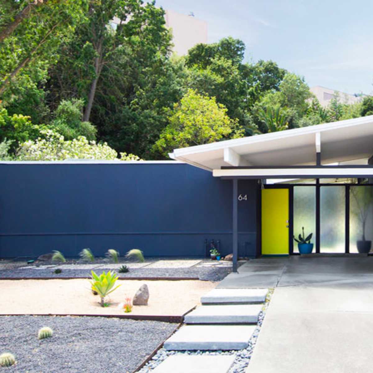 Mid Century Modern Home - open kitchen, atrium, floor to ceiling ...