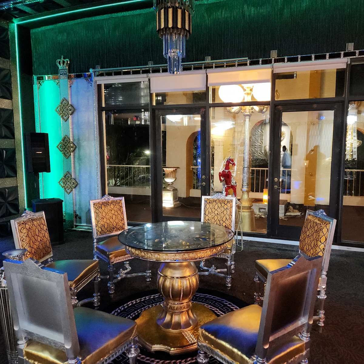 Seattle Sky Palace :Rooftop Venue Where Millionaire Dreams and ...