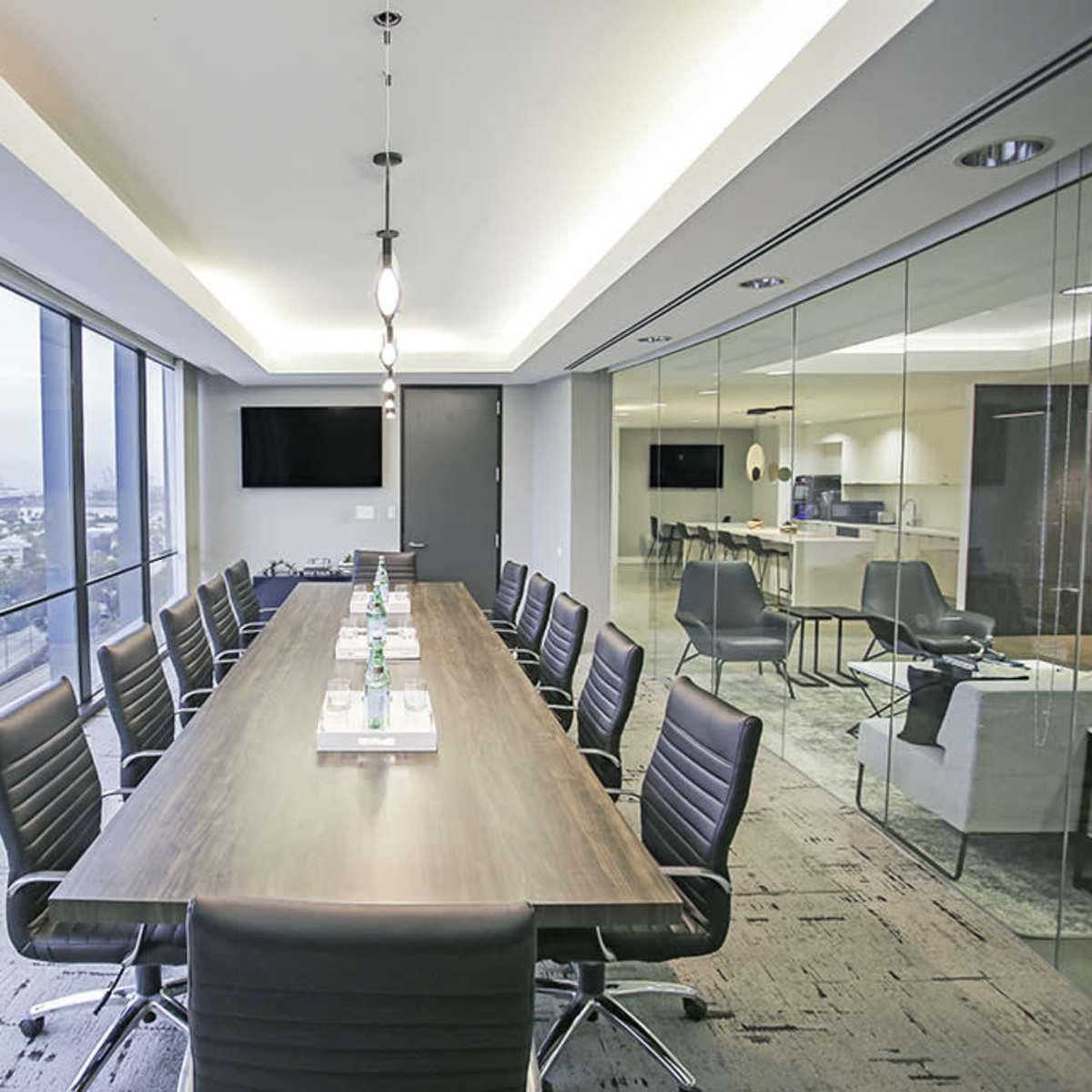 BEAUTIFUL OCEAN VIEWS MEETING ROOMS FOR 12, Long Beach, CA | Off-Site ...