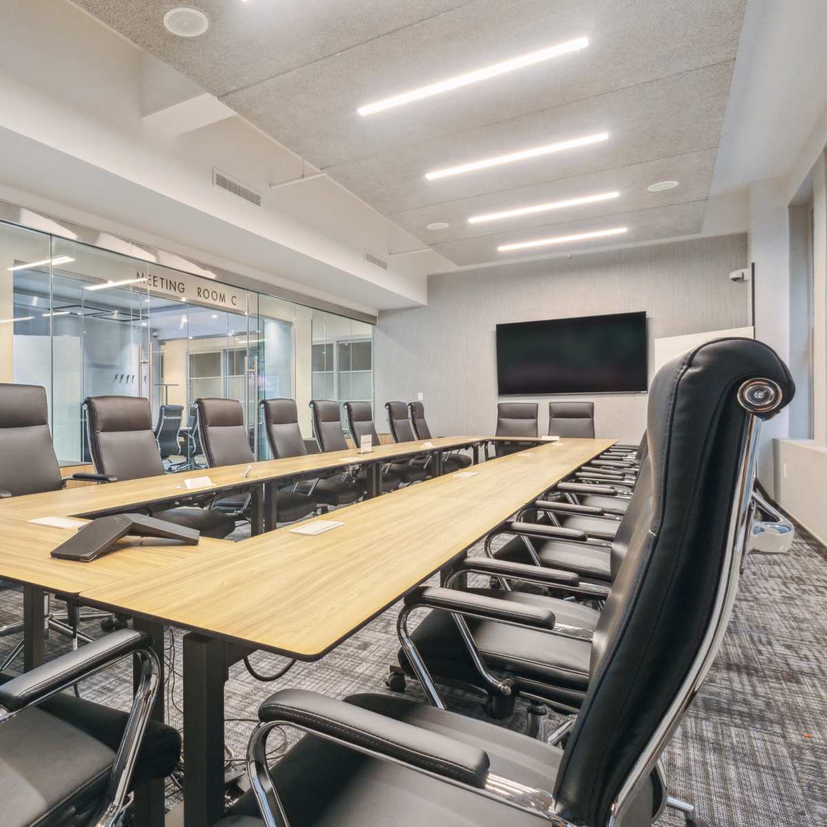 Chelsea Brand New Meeting Room Space for 20 People with a Rooftop ...