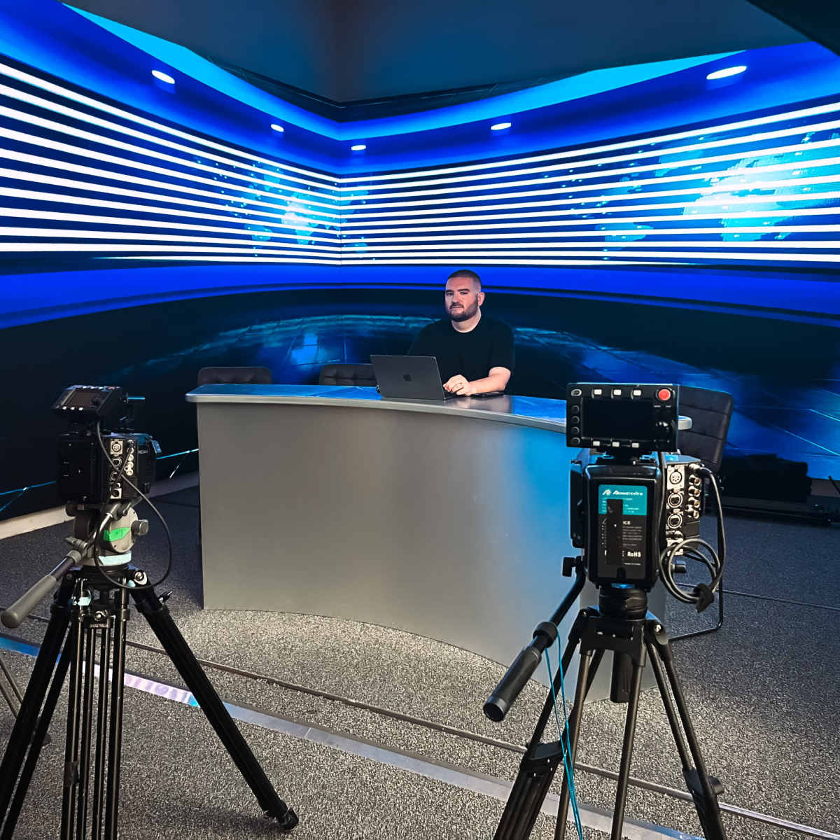 Television/Masterclass/ Team Building Studios, Phoenix, AZ | Event | Peerspace