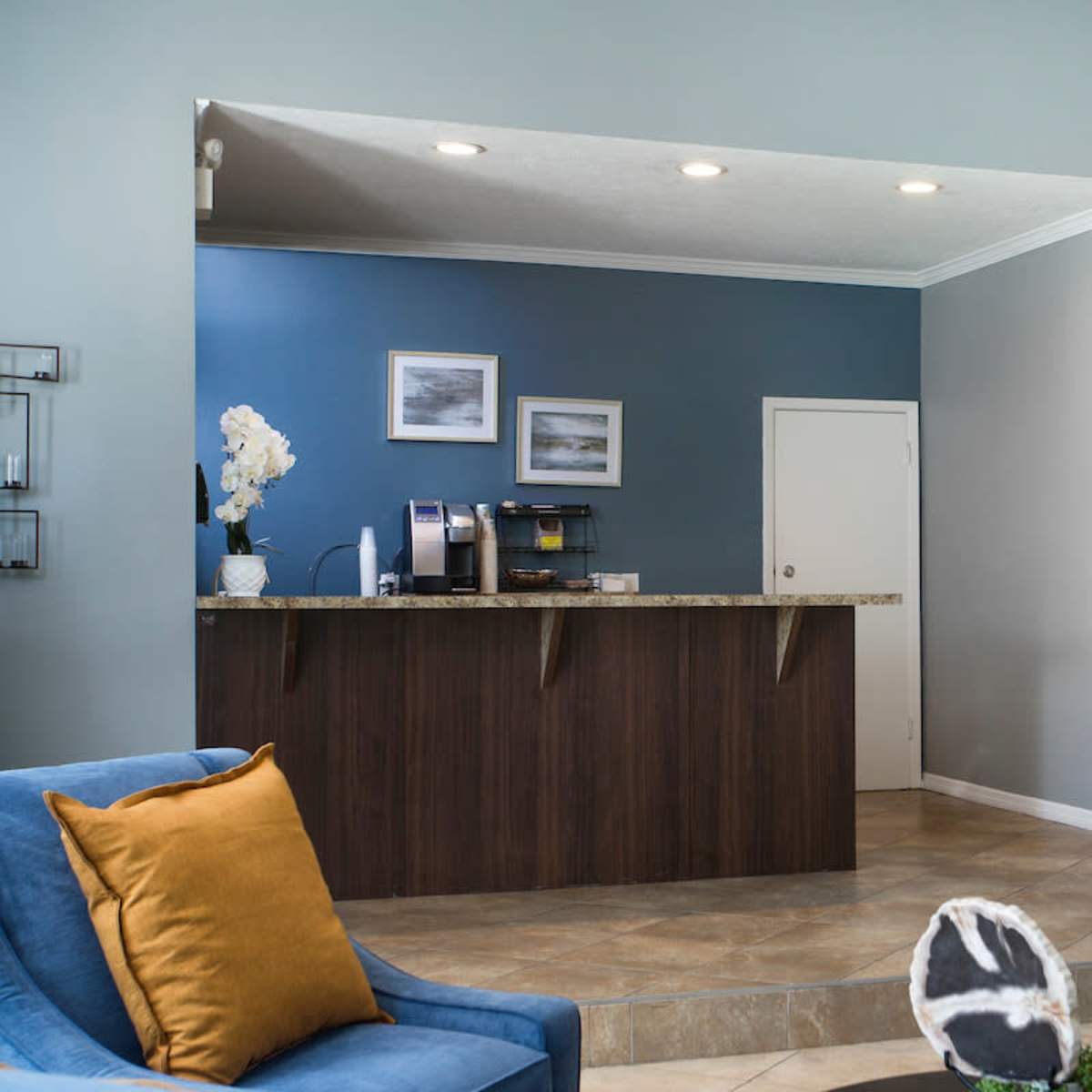 Bright, Open Clubhouse in Tampa, Tampa, FL | Event | Peerspace