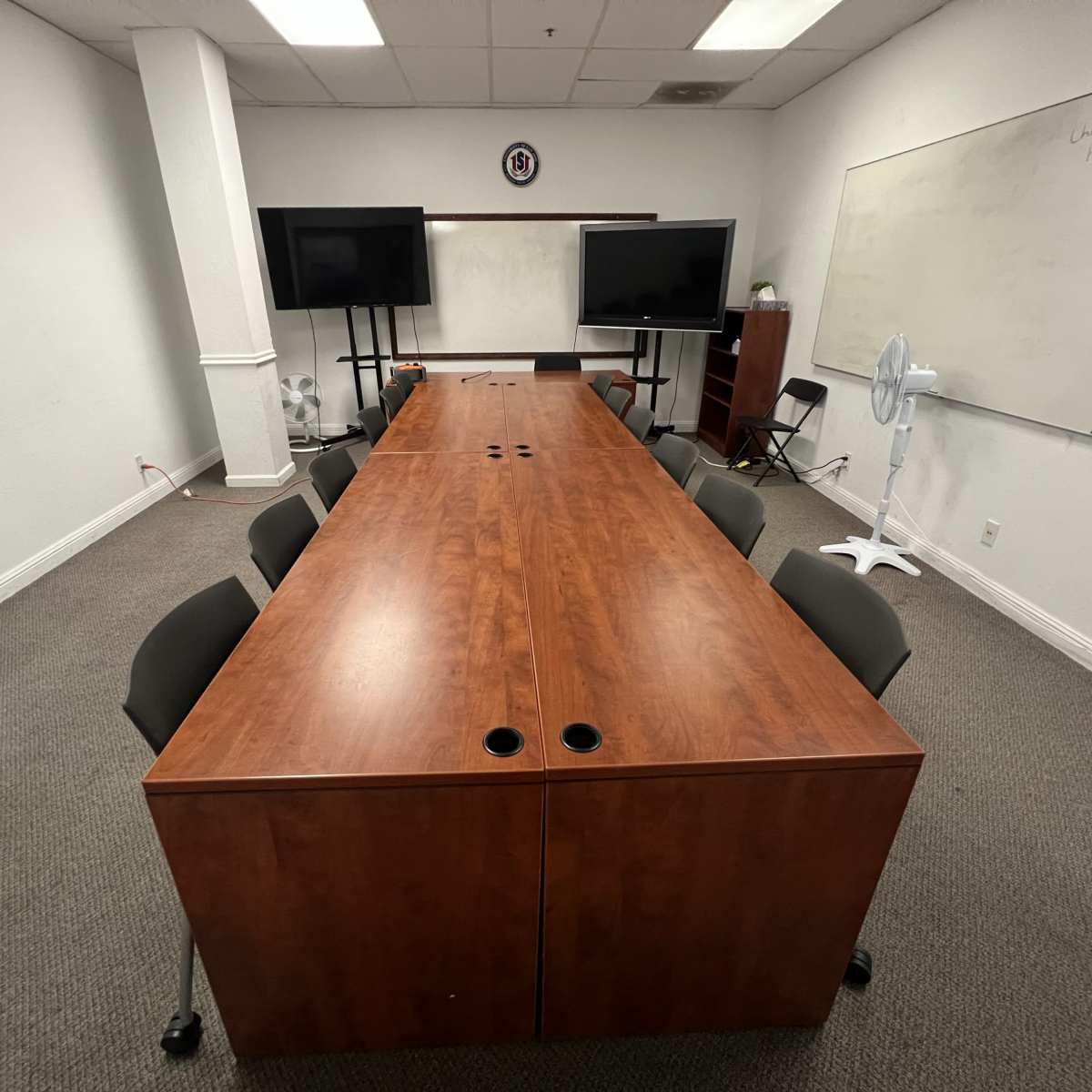 2Spacious, quiet and clean meeting room in downtown San Jose, perfect ...