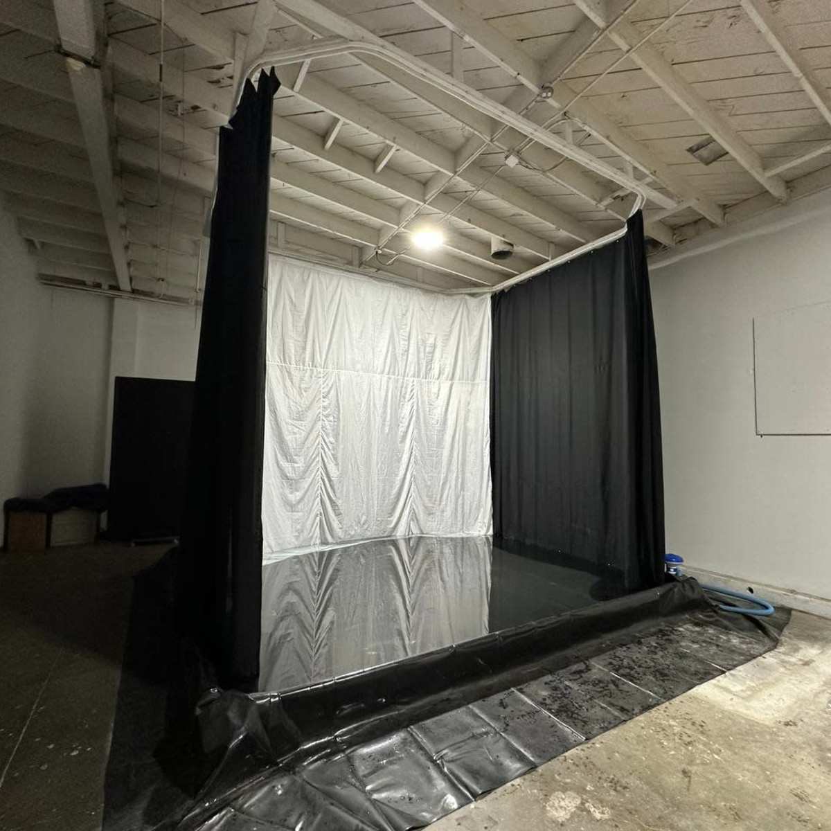 Large photo studio with white walls, leather couch and included ...