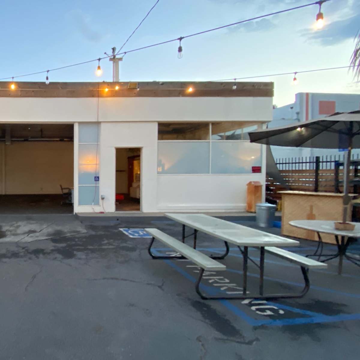 "THE SHOP " Renovated Mid Century Urban Auto Shop, Long Beach, CA ...