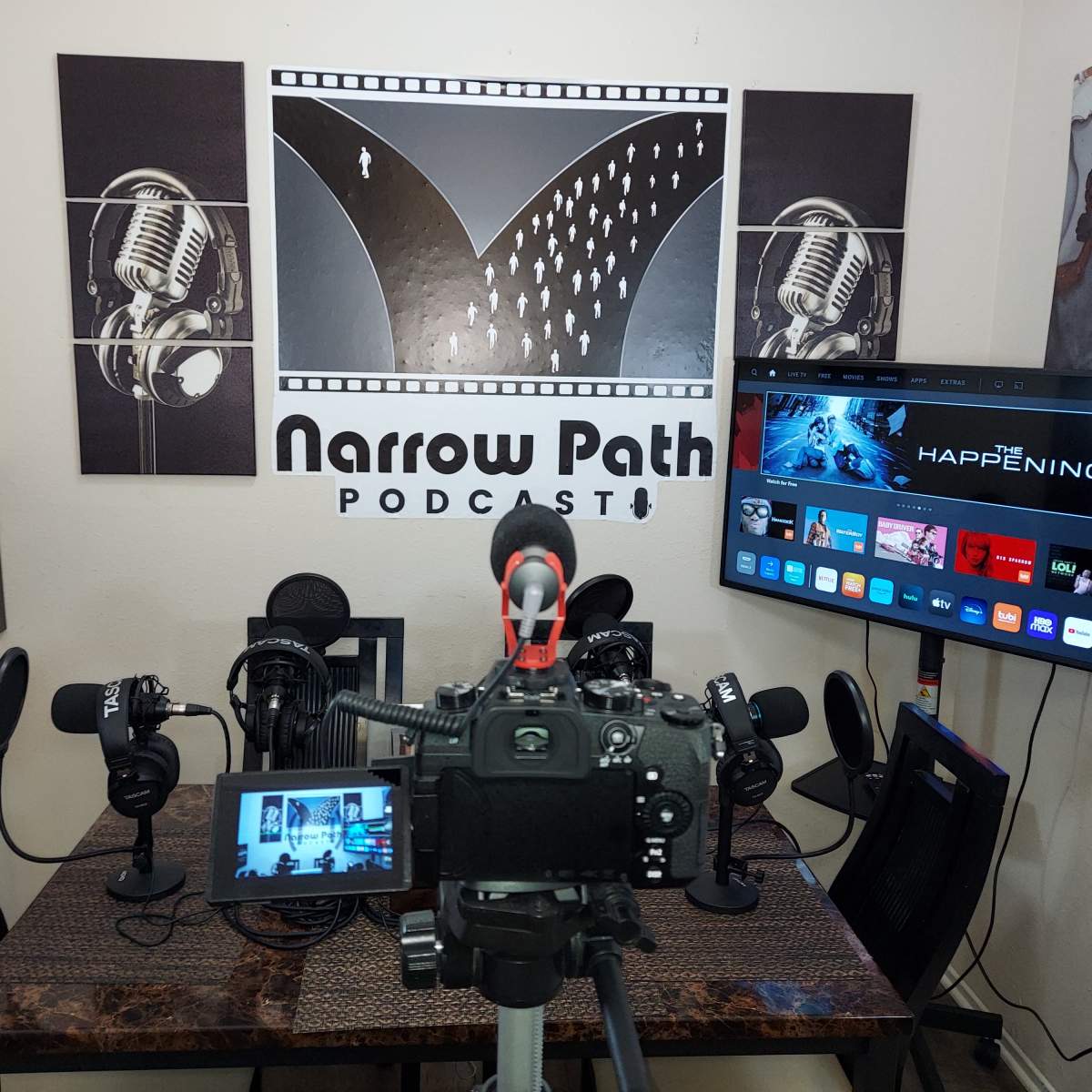 BURBANK PROFESSIONAL PODCAST SPACE, Burbank, CA | Production | Peerspace