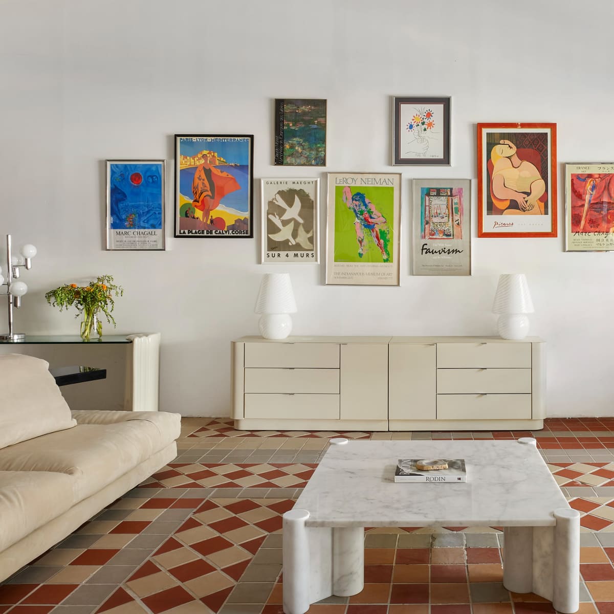 Two-Story, 3000 sqft, Large, Bright & Airy Art Gallery & Collectible ...